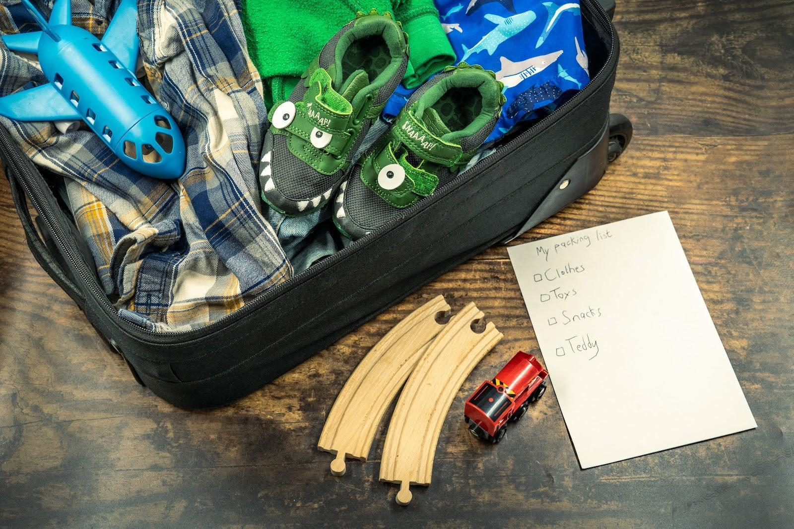 Packing List For A Holiday With Toddlers - CheckandPack.com